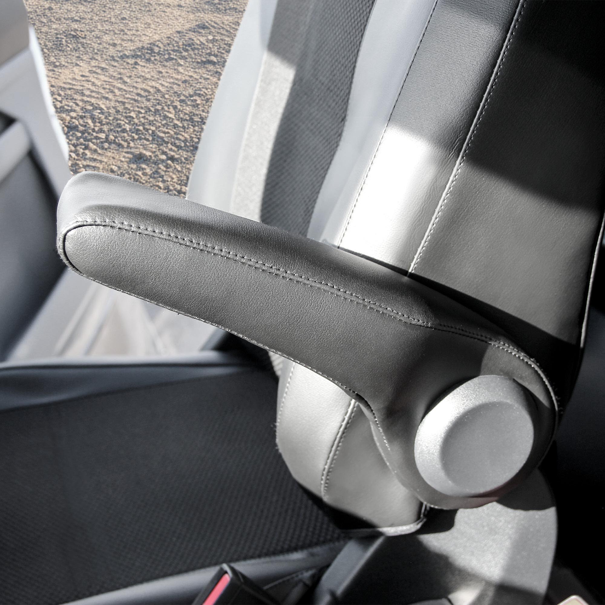 Premium fit Ford Transit Custom armrest cover - V362 from 01/2018 – ACTIVline Transporterbezüge